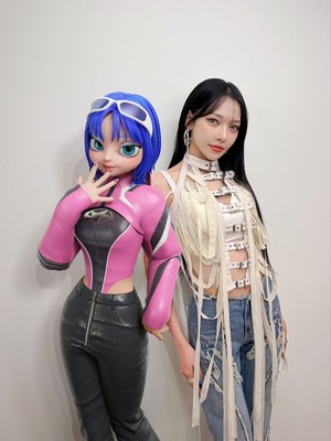 버추얼 아티스트 아뽀키(APOKI) X KARD 전소민, 새 싱글 ‘Nu Boo’로 만났다